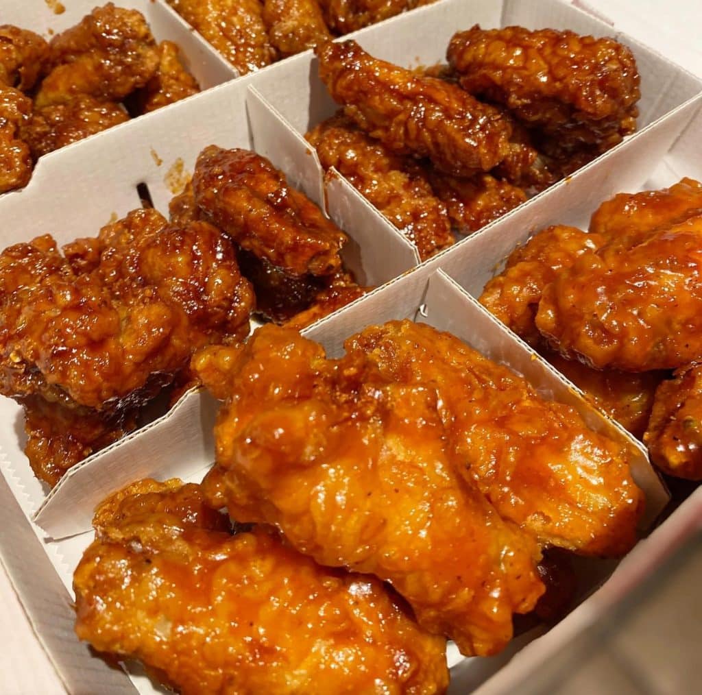 7 Sensational Spots With The Best Chicken Wings In Philly