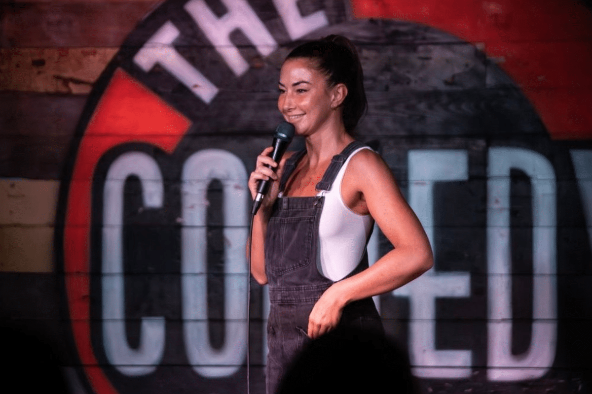 Laugh Your Pants Off At This Hilarious & Free Philly Comedy Show