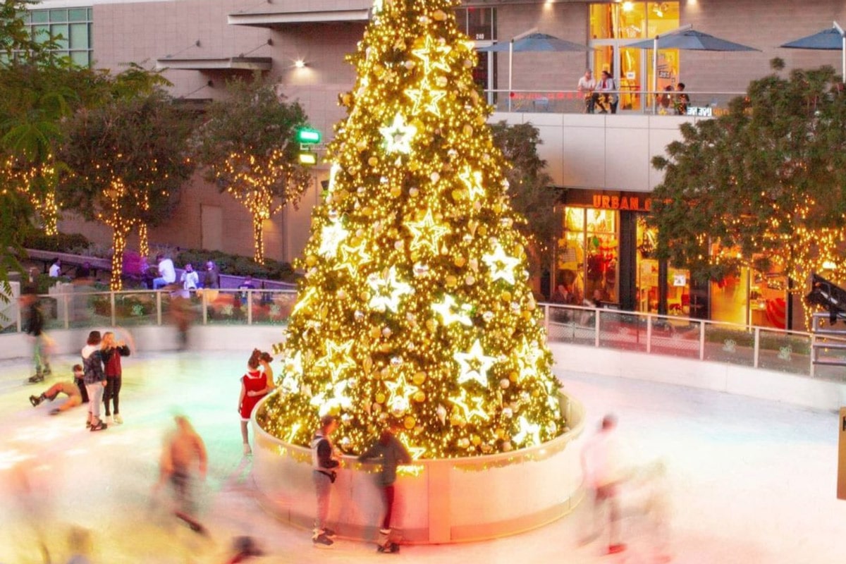 Enjoy Winter At This Outdoor Ice Rink In Downtown Phoenix