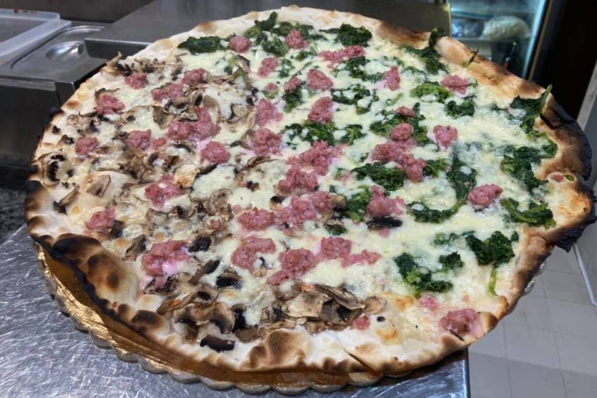 3 pizzerías que ofrecen pizzas gigantes en Roma