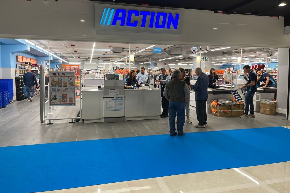 Action, il discount non food apre oggi il suo primo negozio a Roma