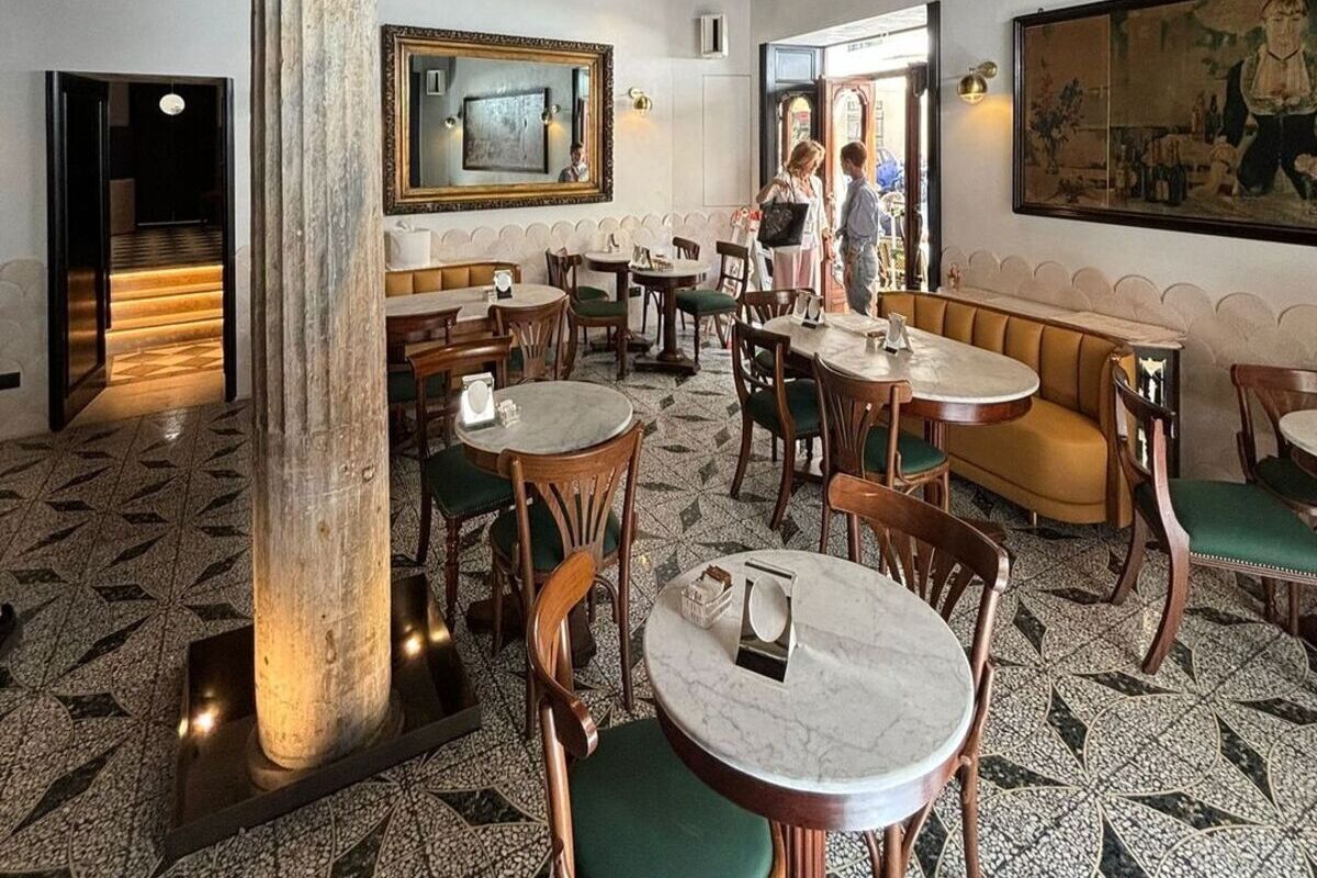 The Historic Bar Della Pace Has Reopened And Become A Bistro.