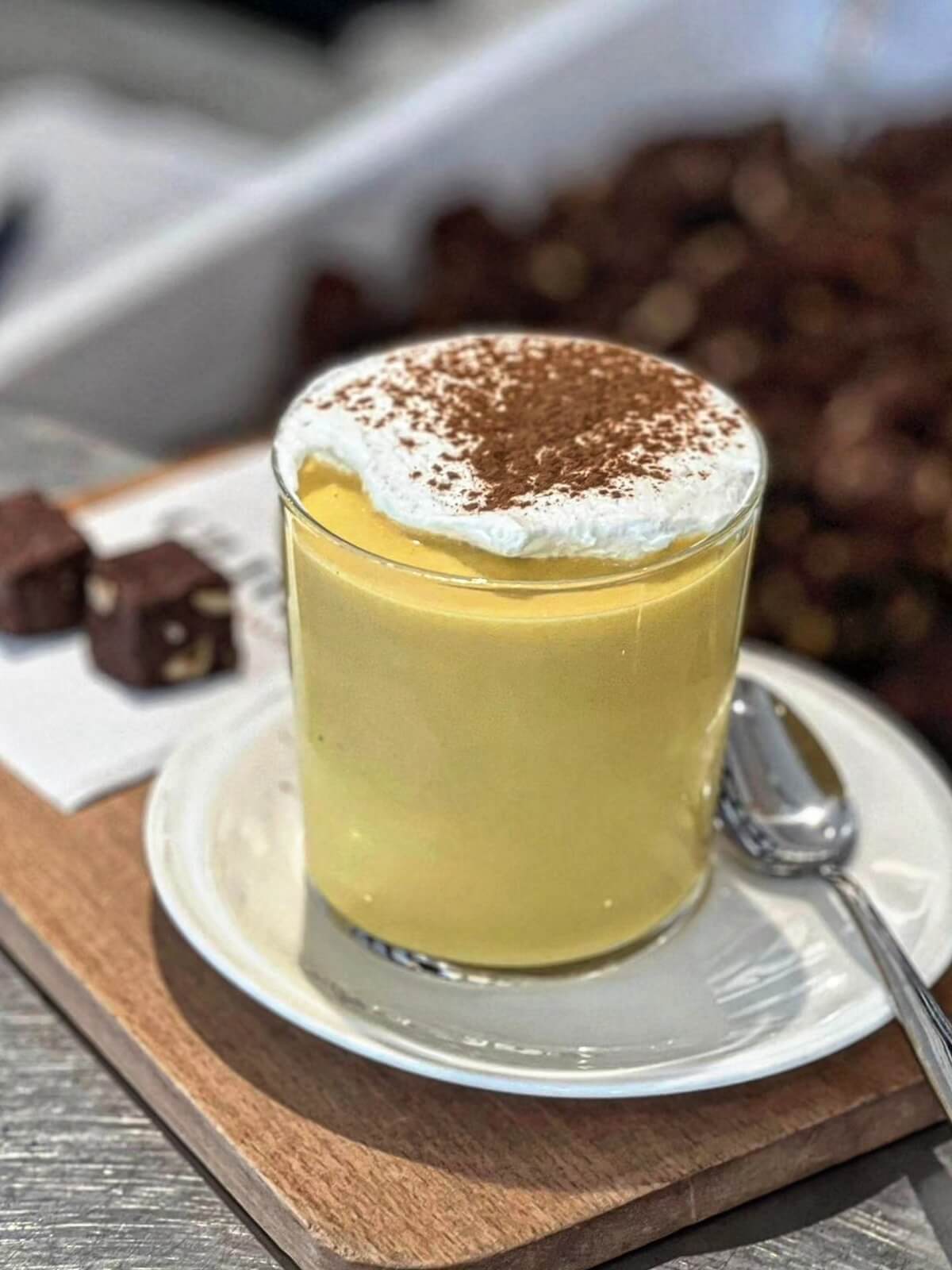 "Hot ice cream": the new Roman winter ritual that Millennials are going ...