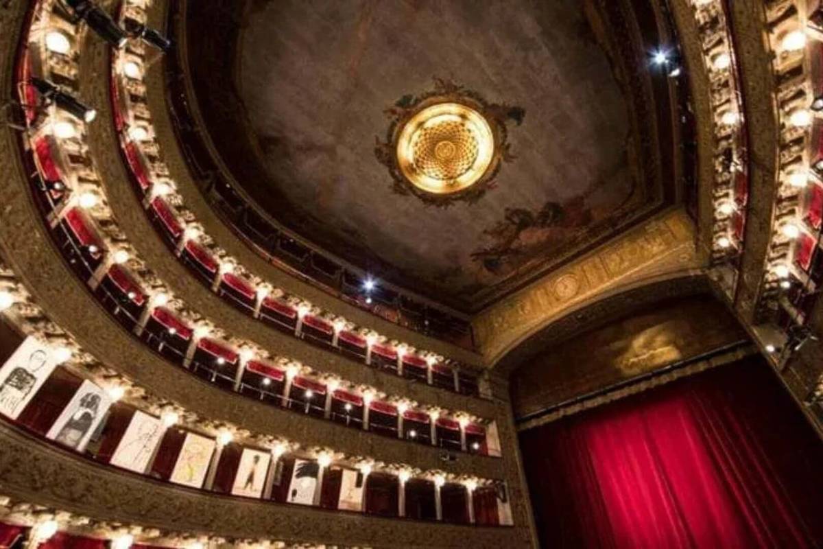 One of Europe’s most beautiful theaters, closed for 16 years, reopens ...
