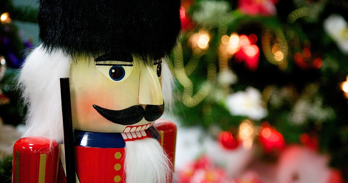 7 Amazing Holiday Activities You Don't Want To Miss This Season