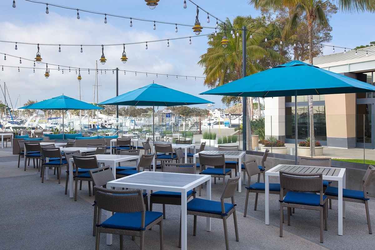 9 Seafood Restaurants In San Diego That Will Have You Hooked
