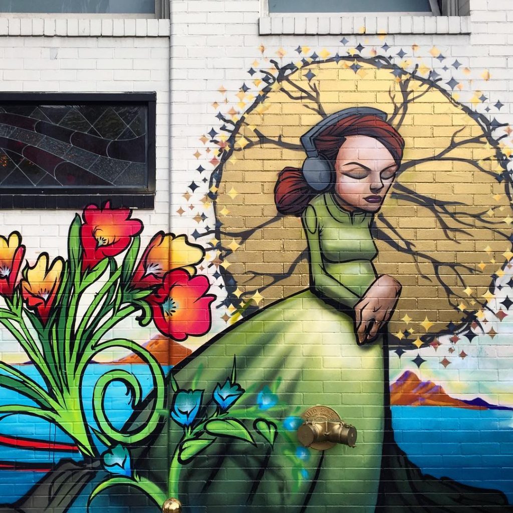 20 Vibrant Lesser-Known Murals Celebrating Women In San Francisco