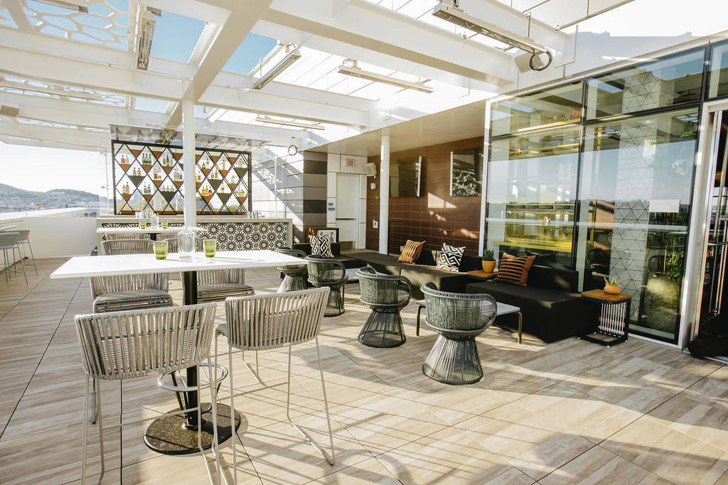 15 Best Rooftop Restaurants And Bars In San Francisco