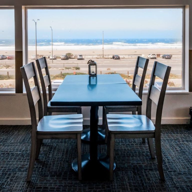 15 Gorgeous Waterfront Restaurants In SF With Ocean Views