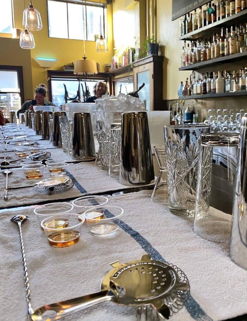 Famed SF Cocktail Bar Will Teach You To Mix Drinks Like A Pro