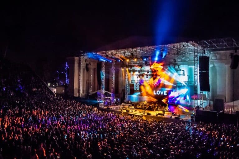 Berkeley's Greek Theatre Is U.S.'s Oldest Outdoor Amphitheater