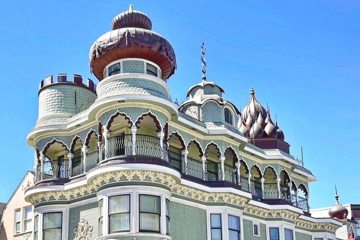 Did You Know The U.S.'s First Hindu Temple Is In San Francisco?