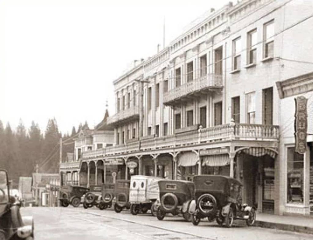 One Of the Oldest Hotels In California Dates Back To The Gold Rush ...