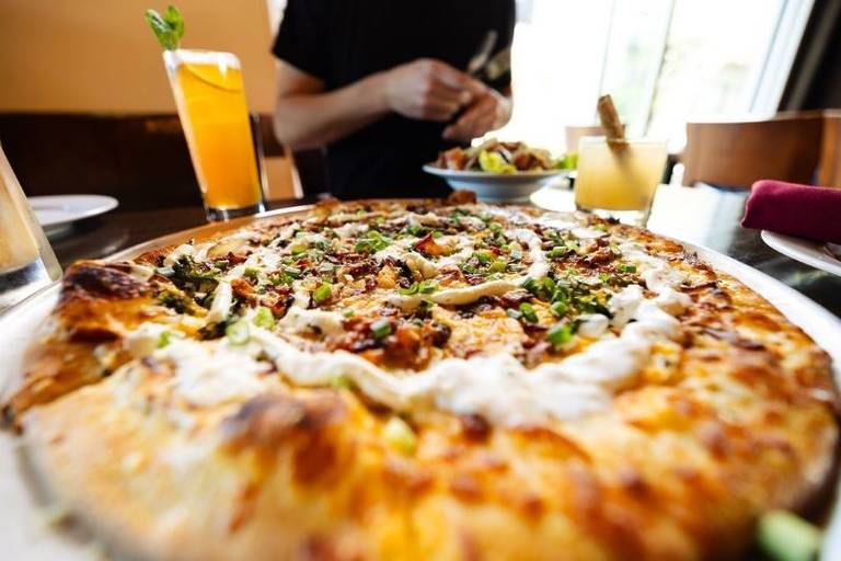 15 Superb Restaurants Serving The Best Pizza In San Francisco