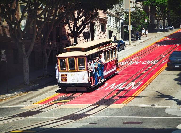 How To Ride SF's Cable Cars—From Clipper To Route Descriptions