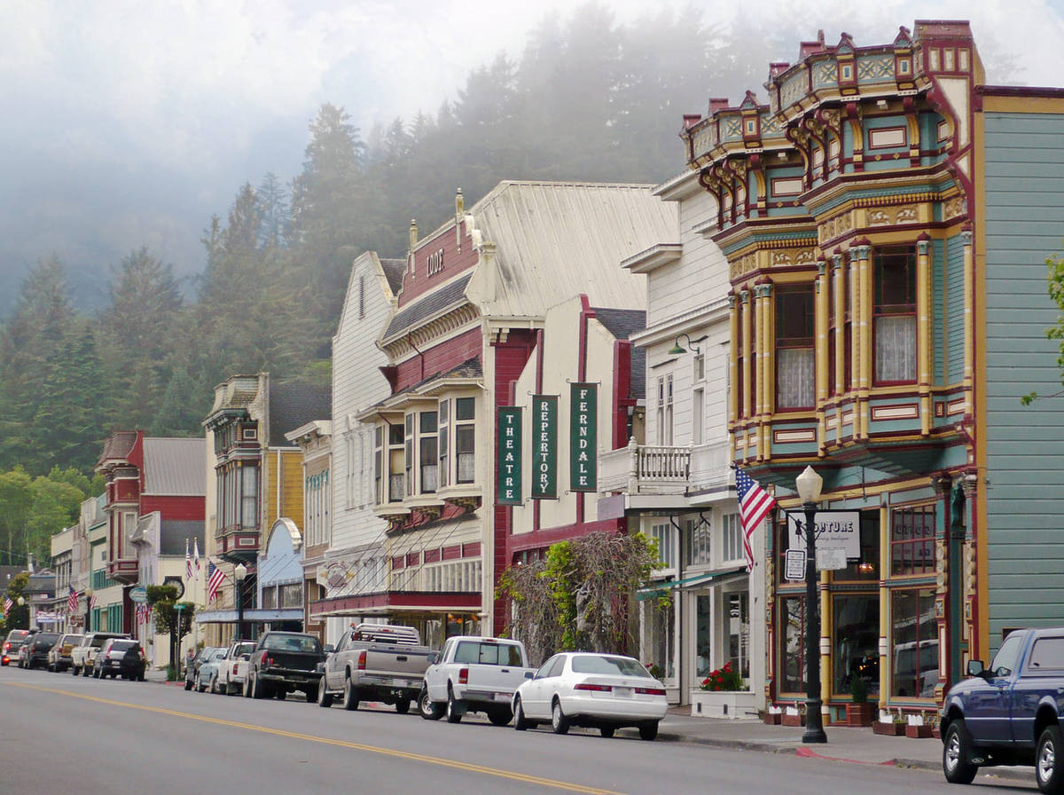 5 Small Towns In Northern California With Victorian Architecture