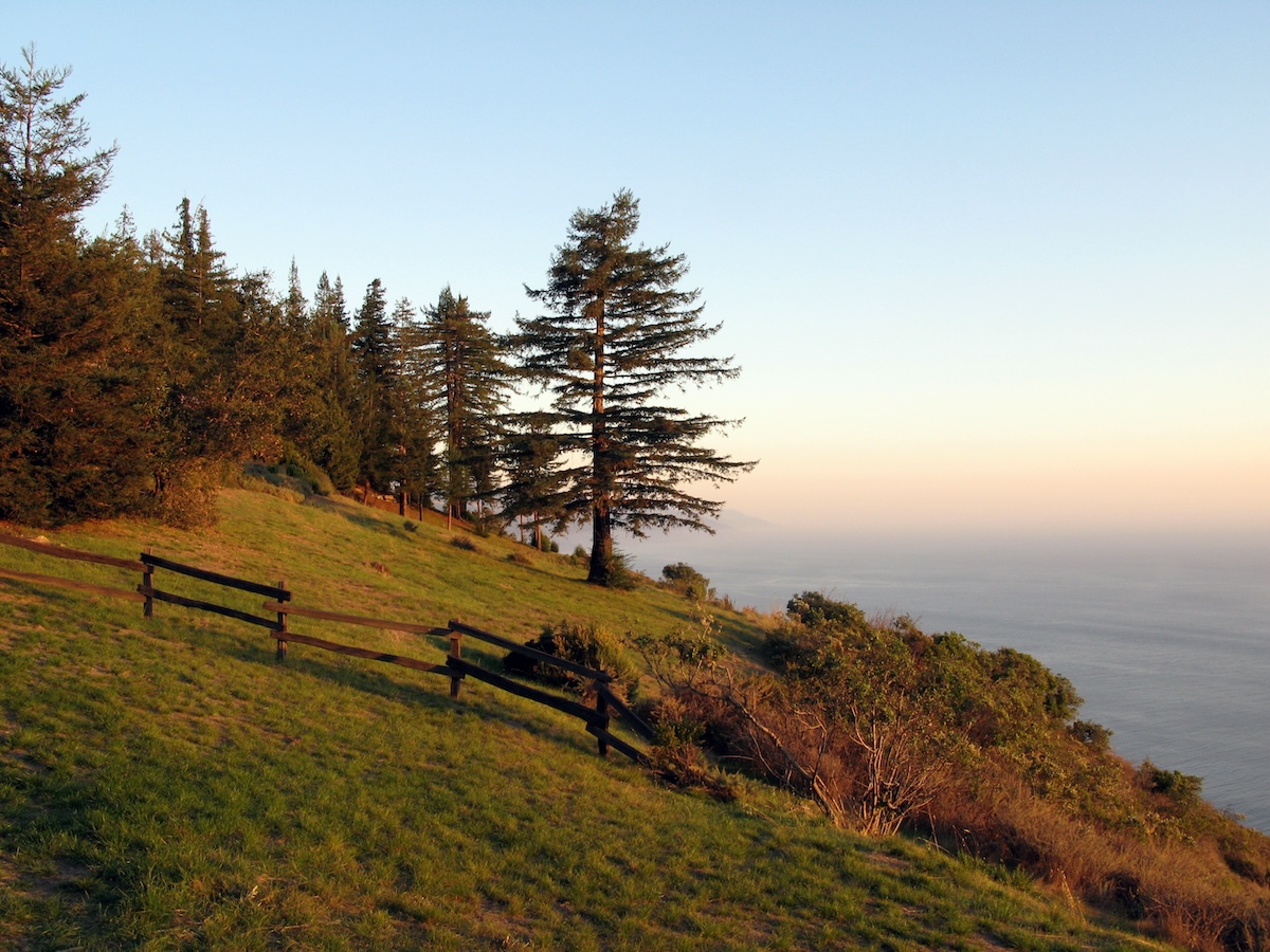 This Luxury Hotel Has Some Of The Best Views Of Big Sur From Its ...