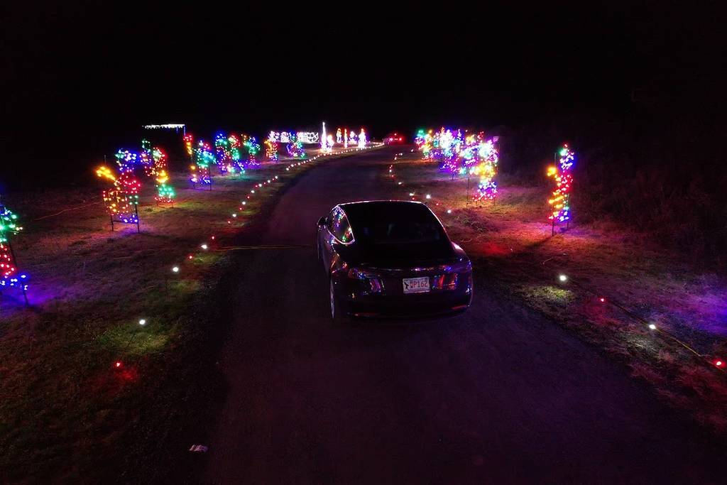 Last Chance! The Dazzling Holiday Lights Drive-Thru Near San Francisco ...