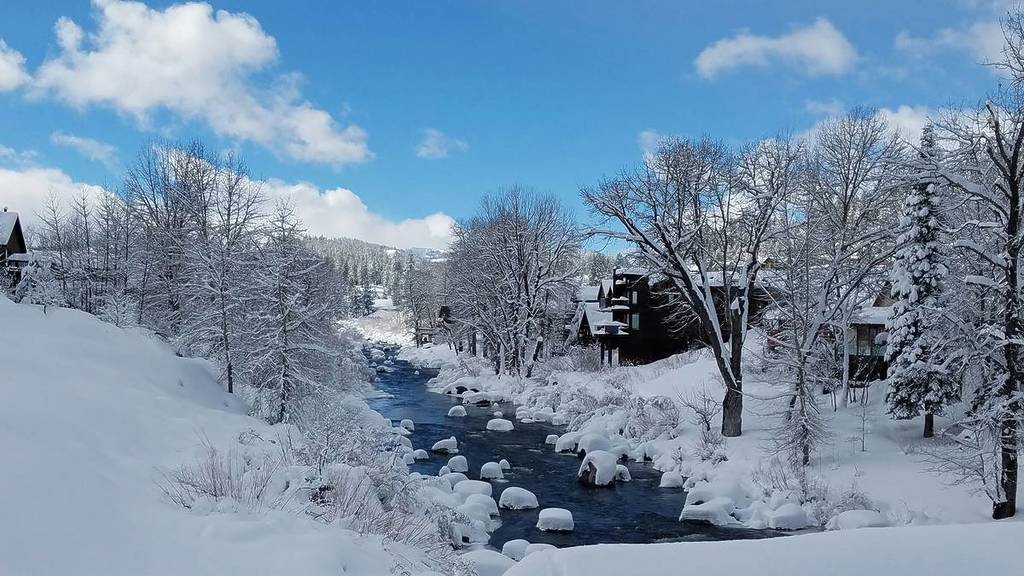 This Historic Mountain Town Was Just Ranked One Of the Best Ski Towns ...