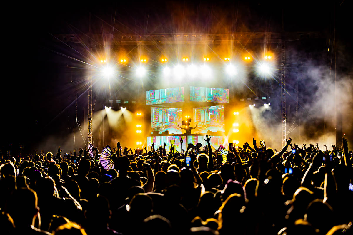 The Midway Announces July 4th Block Party Featuring Headliner deadmau5 ...