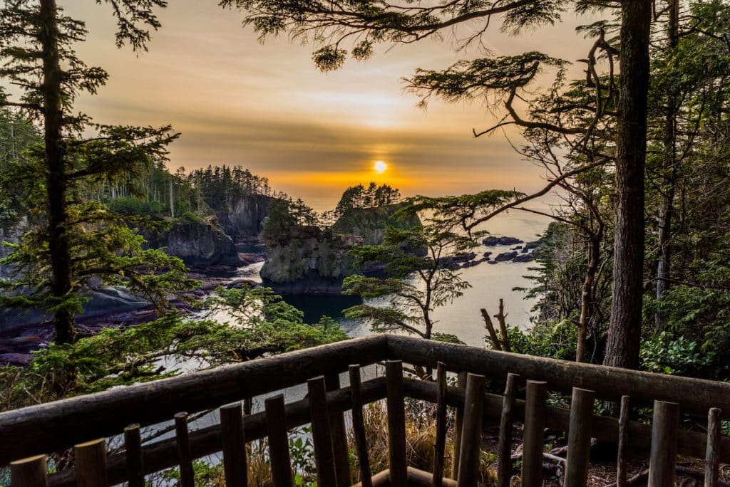 10 Washington Beaches To Visit This Summer For Epic Views
