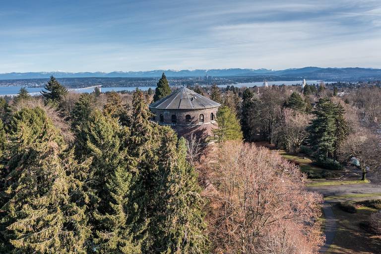 9 Seattle Parks Where You'll Find The Most Stunning Views