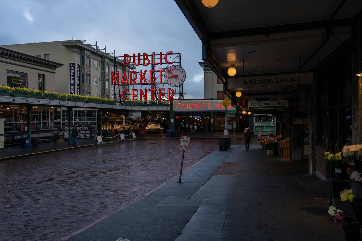 40 Cozy Things To Do On A Rainy Day In Seattle
