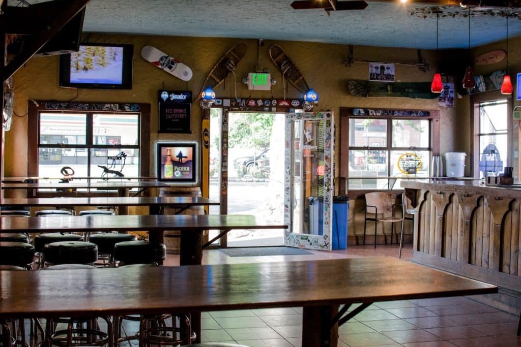 The 46 Best Bars In Seattle, According to Seattleites Themselves