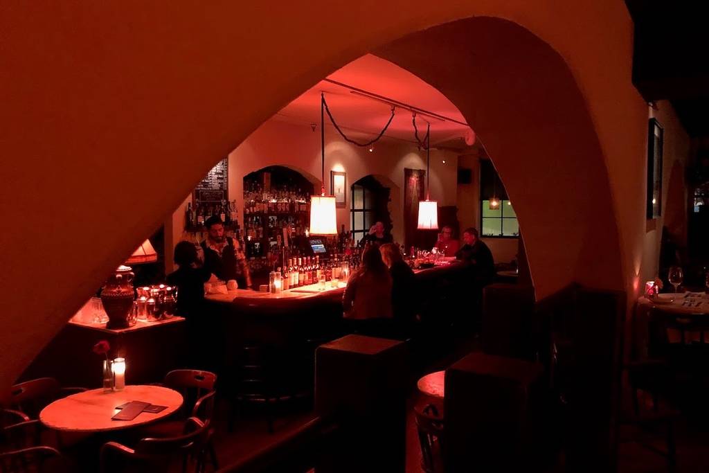 The Top 15 Most Romantic Restaurants in Seattle