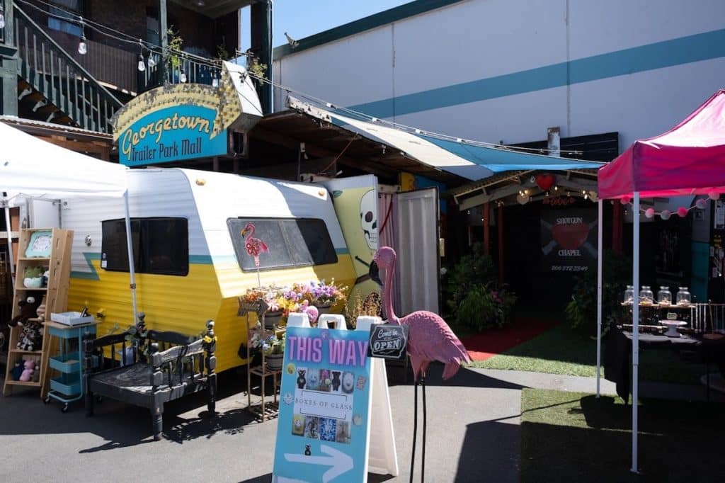 The 10 best outdoor Seattle markets for farm-fresh products, vintage ...