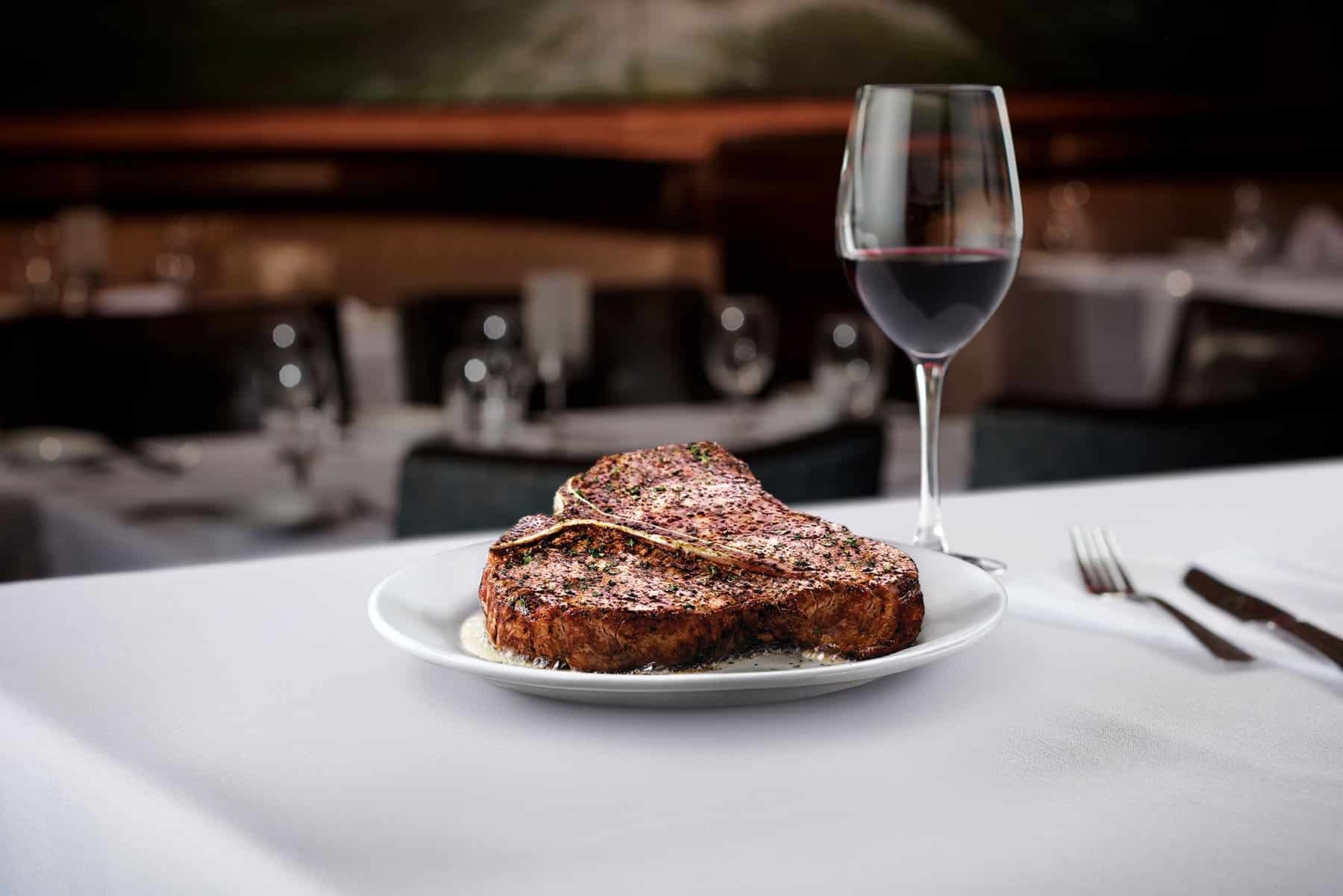 6 Sizzling Steakhouses In Seattle That Are Absolute Must-Visits