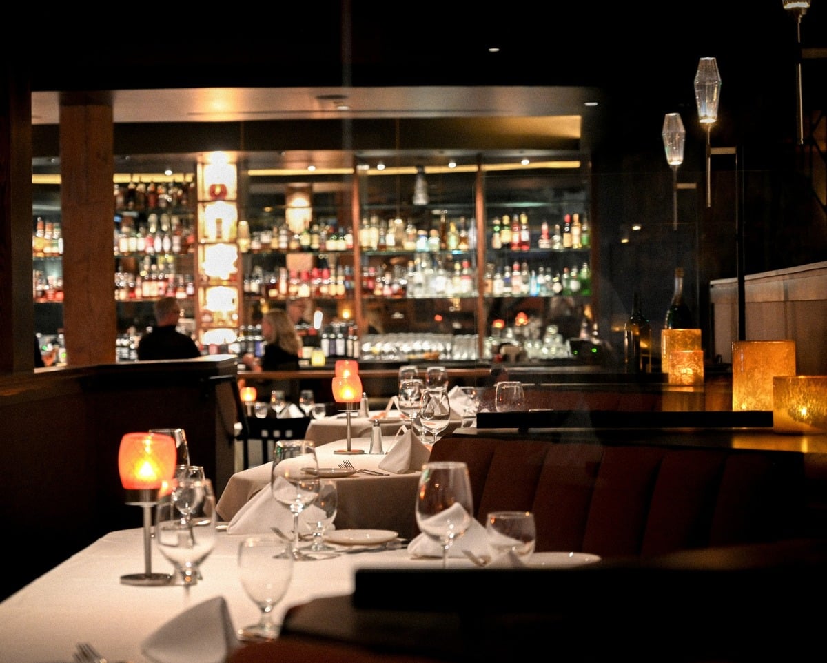 6 Sizzling Steakhouses In Seattle That Are Absolute Must-Visits