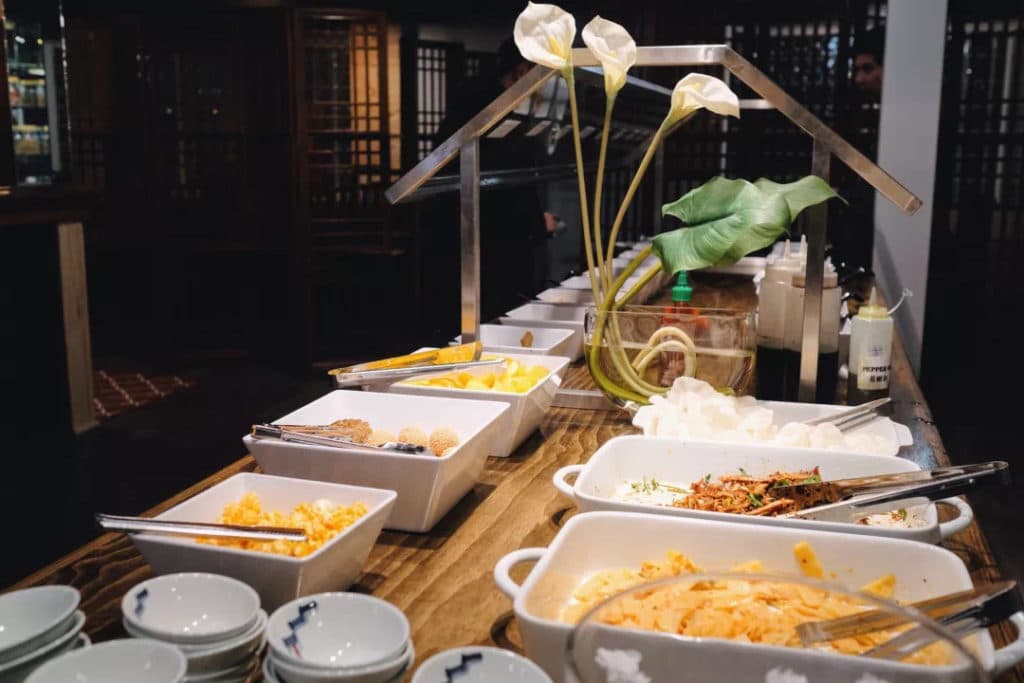 Treat Yourself To All-You-Can-Eat In Seattle At These 5 Buffet Restaurants