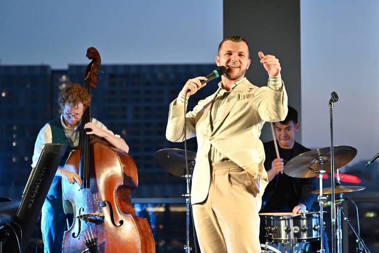 Nostalgic Tribute Concerts Are Coming To Seattle This March