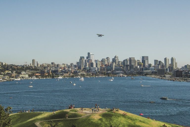 9 Seattle Parks Where You'll Find The Most Stunning Views
