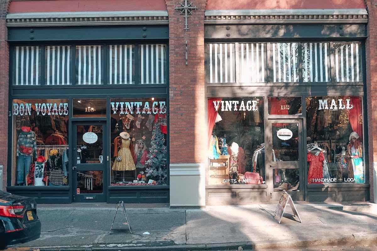 The Top 10 Seattle Thrift Stores For Finding The Ultimate Treasure