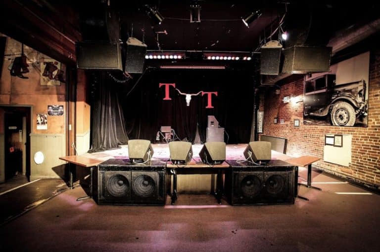 The Top 10 Live Music Venues In Seattle For Catching A Memorable Show