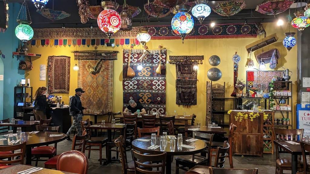25 Fun Alcohol-Free Things To Do For Dry January In Seattle