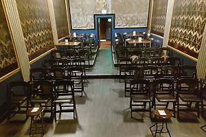 4 Of Our Favorite Comedy Clubs In Seattle