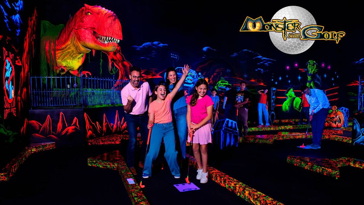 This Glow-In-The-Dark Miniature Golf Course Is Close To Seattle