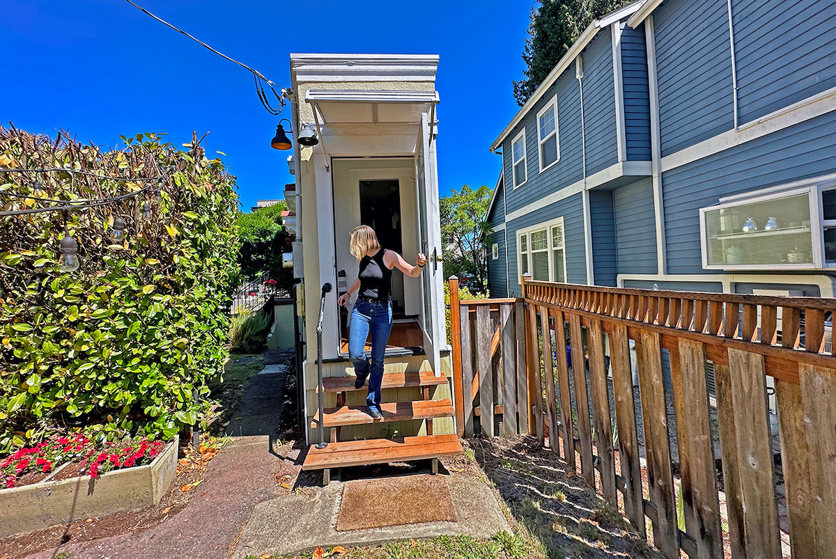 Seattle's Infamous Montlake Spite House Just Sold