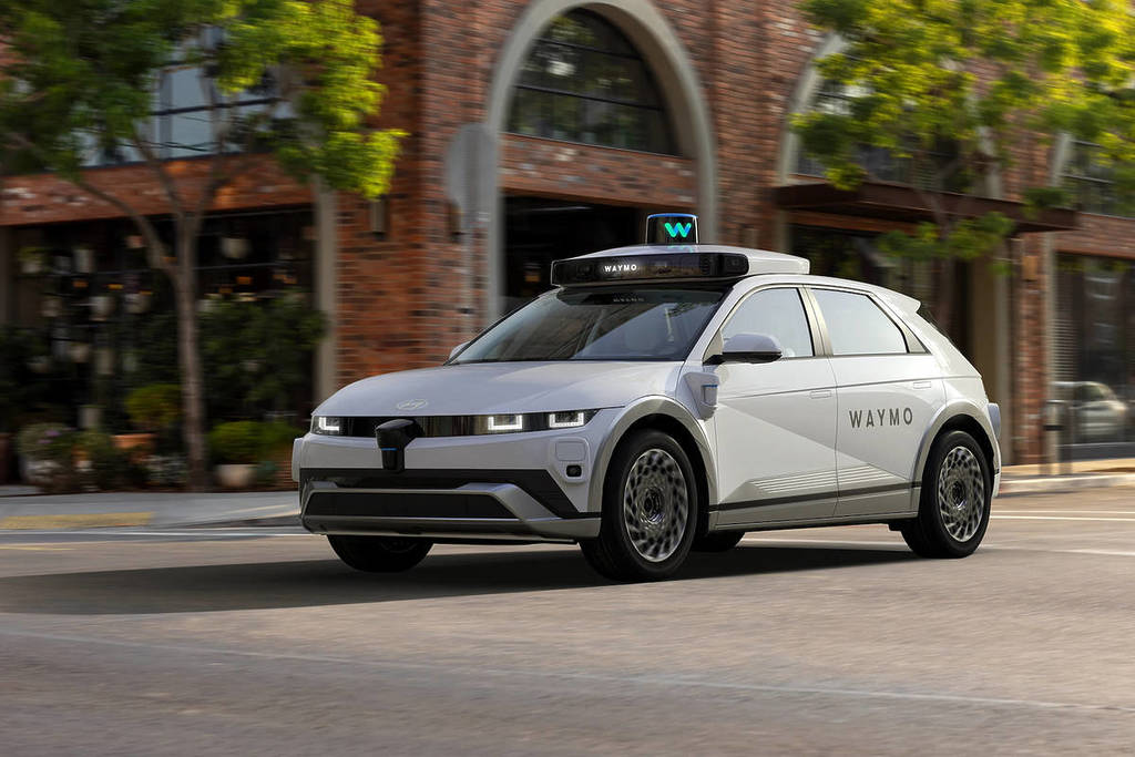 Waymo Self-Driving Cars Are Coming To Seattle This Week To Start A ...
