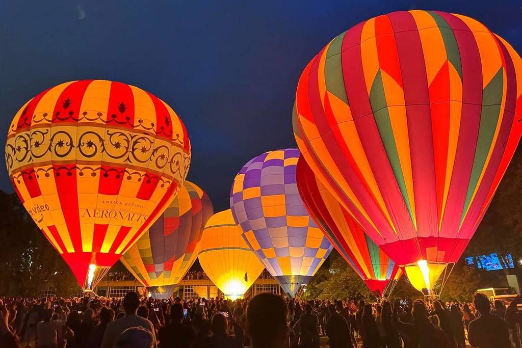 This Giant, Glowing Hot Air Balloon Display Will Return To Seattle's ...