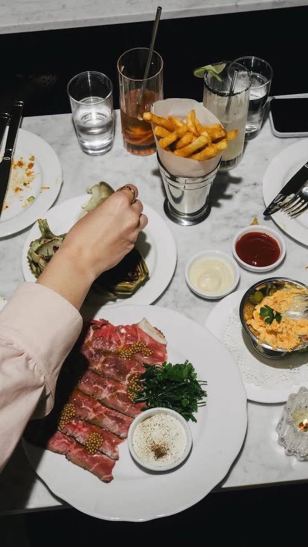 The Top 6 Seattle Restaurants With Live Music For Dinner And A Show
