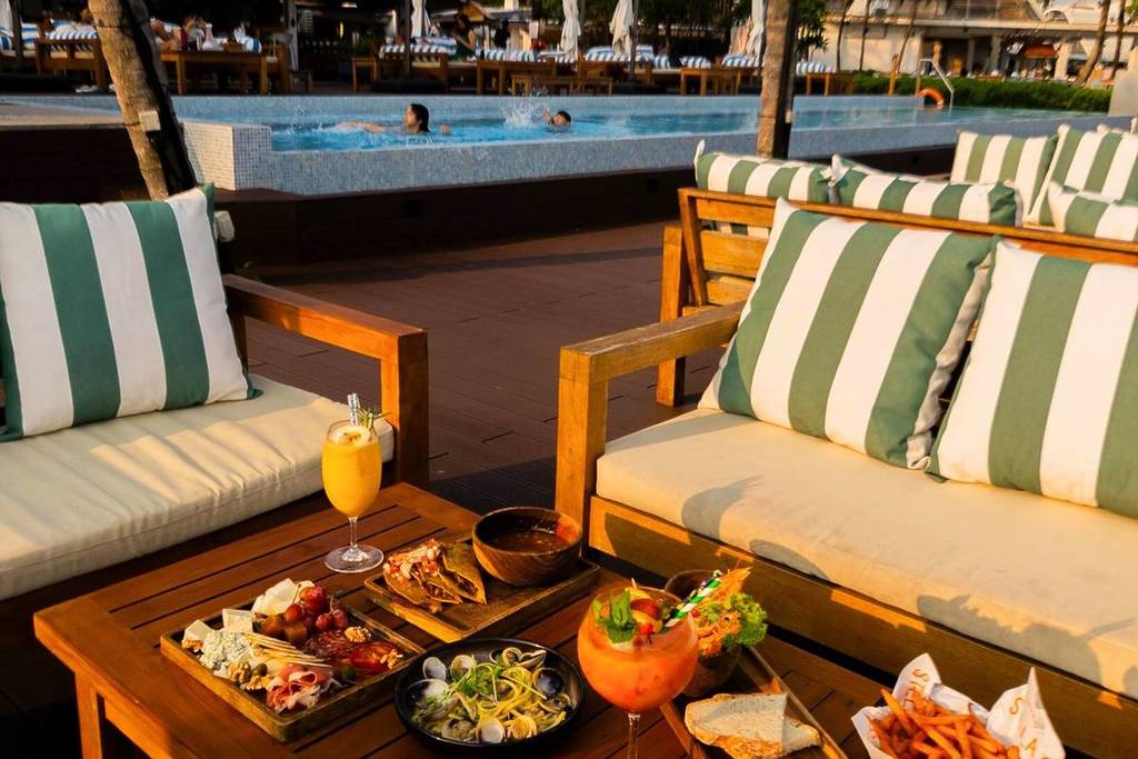 19 Best Seaside & Waterfront Restaurants In Singapore (2025)