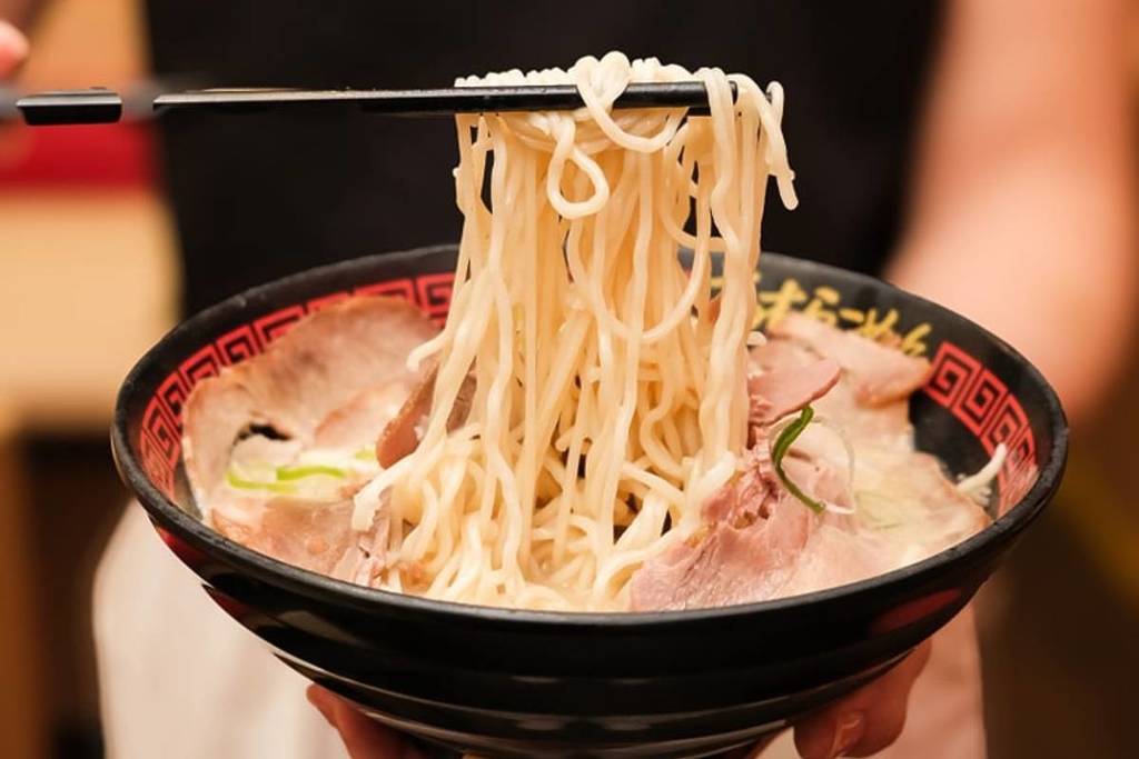 The Best Supper Spots Open Late In Singapore (2025)