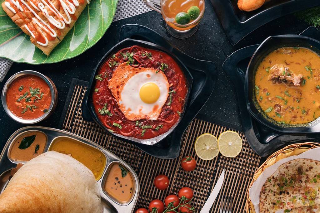 22 Best Supper Spots Open Late In Singapore (2025)