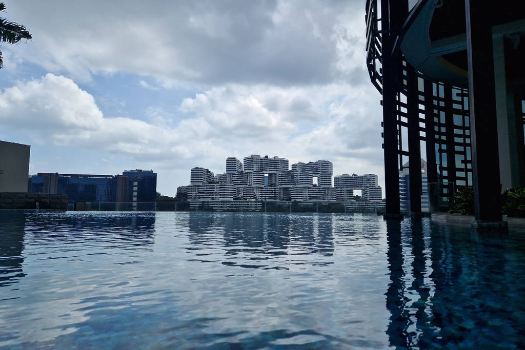 Discover Singapore With Momentus Hotel Alexandra's Explorer