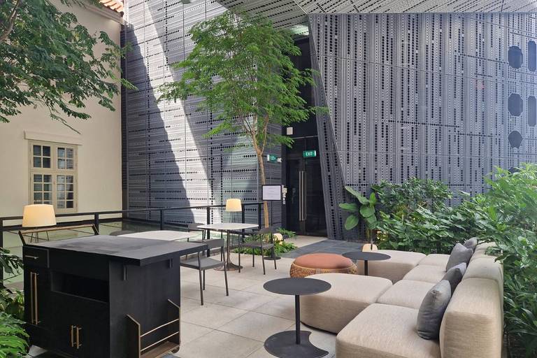 21 Carpenter Singapore : Charming New Heritage Hotel Review