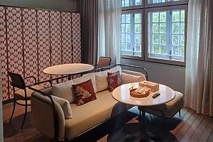 21 Carpenter Singapore : Charming New Heritage Hotel Review